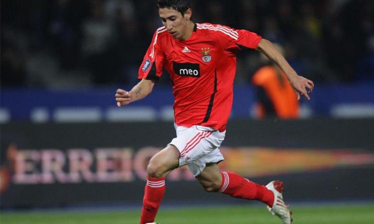 Real Madrid, ufficiale: ingaggiato Di Maria | Calciomercato.com Real Madrid, ufficiale: ingaggiato Di Maria | Calciomercato.com