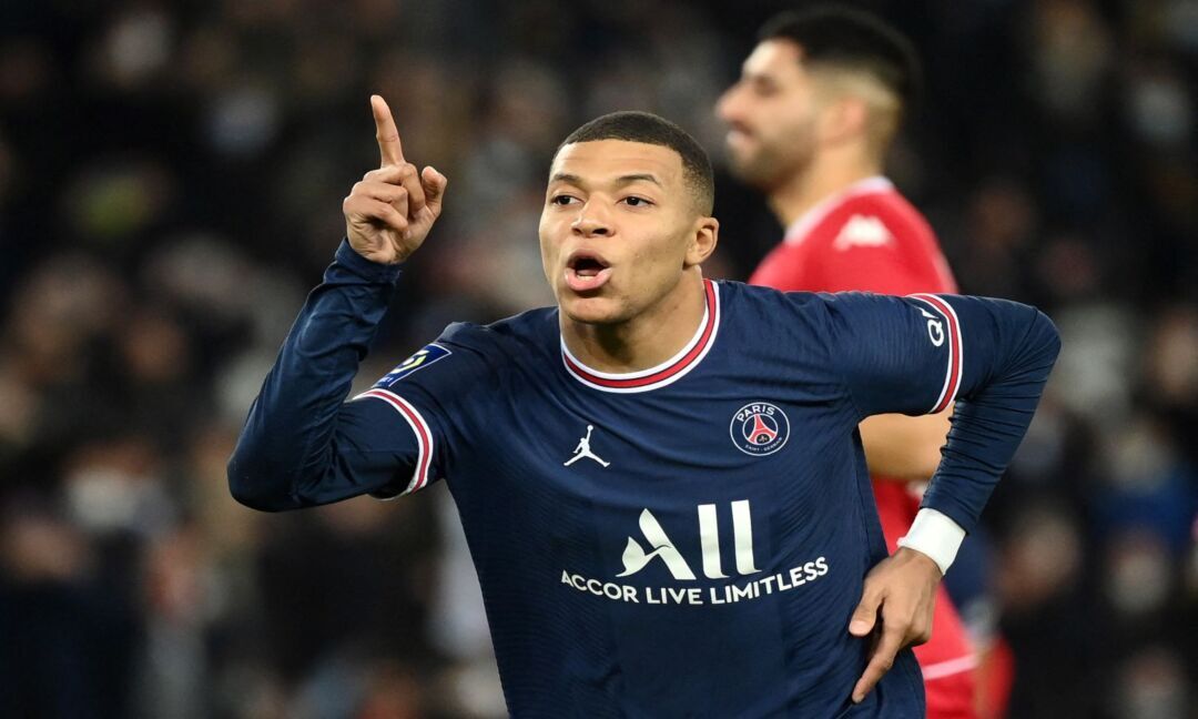 Verso Il Psg I Francesi Brillano In Ligue 1 Tre Reti Al Nantes